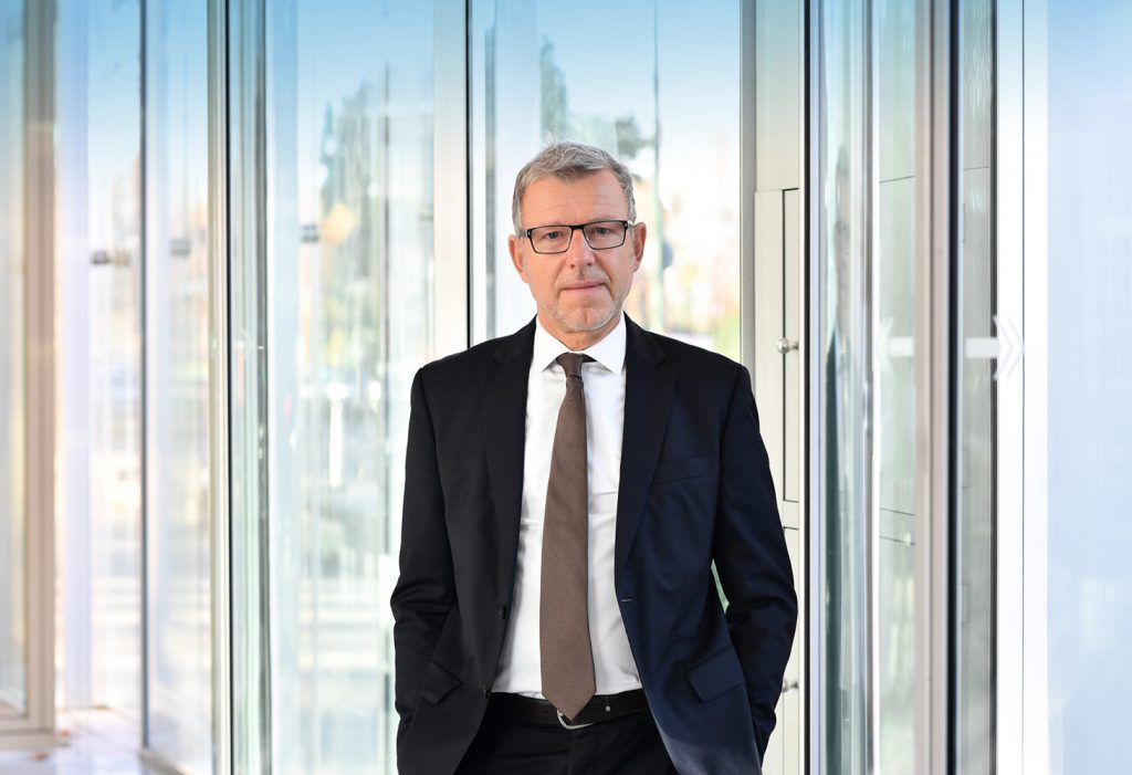 Dr. Michael Johannes Schmidt – tradeo